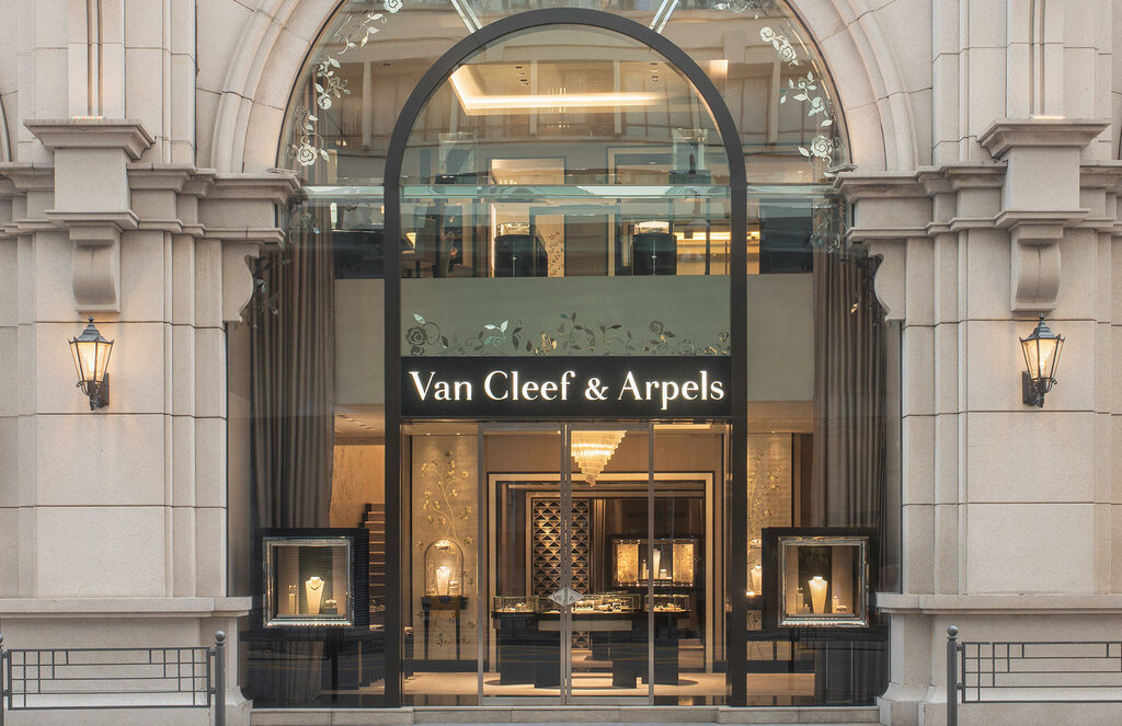 Kozmetik ve parfümeri mağazaları Van Cleef & Arpels, Kowloon, foto