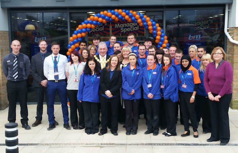 i̇ndirim ve fırsat sistemleri B&m Store, İngiltere, foto