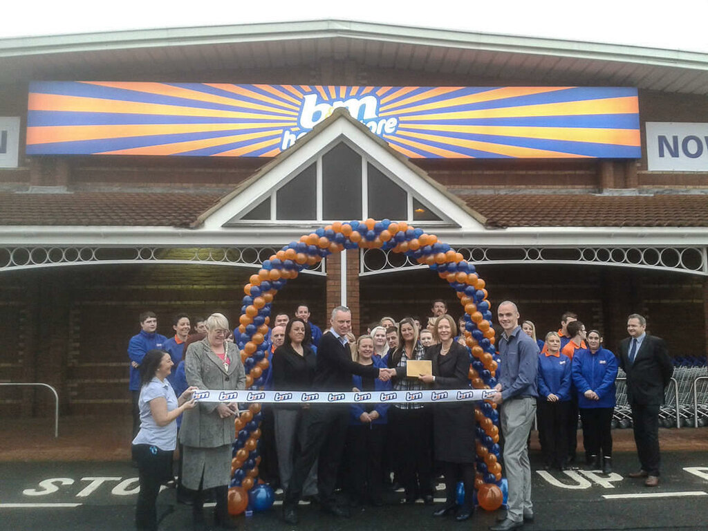 Şans oyunları B&m Home Store, İngiltere, foto