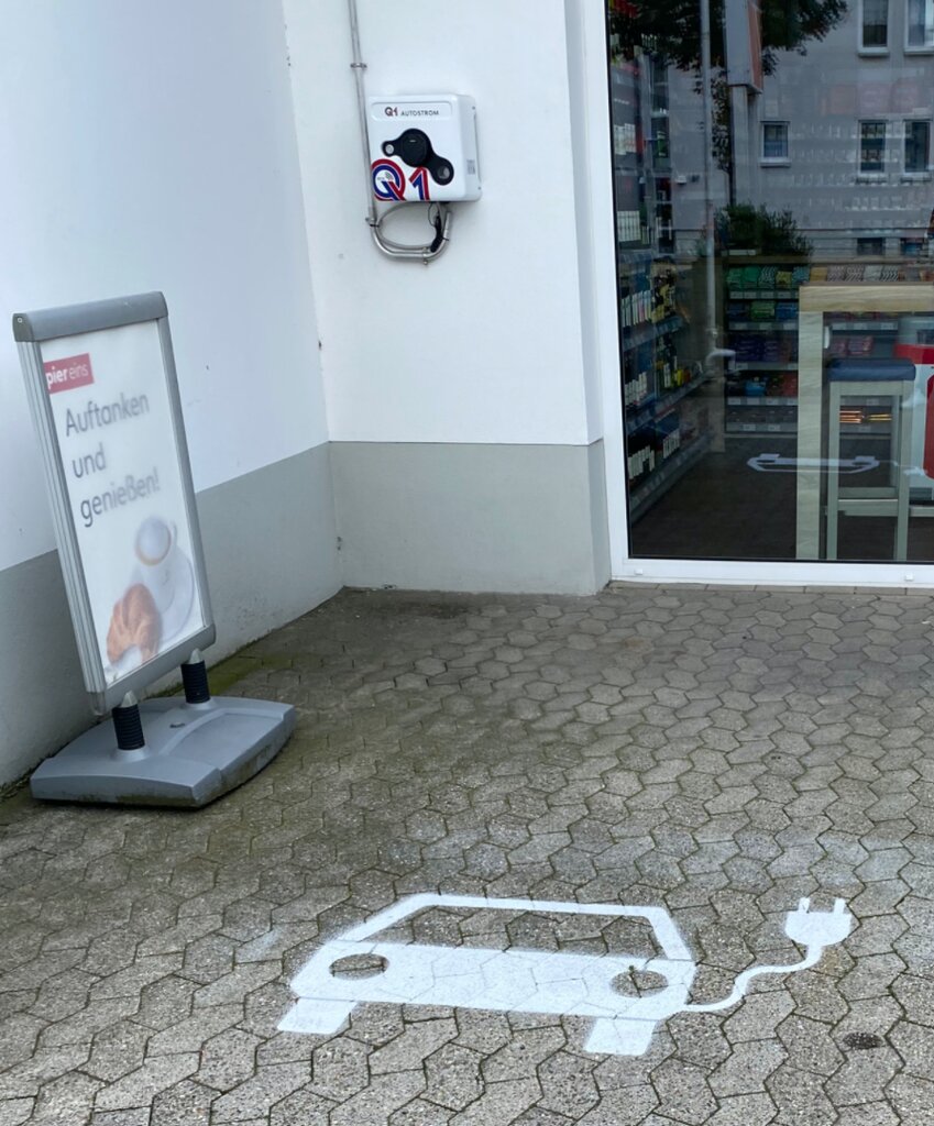 Otogaz dolum istasyonu Q1 Autostrom Ladestation, Velbert, foto
