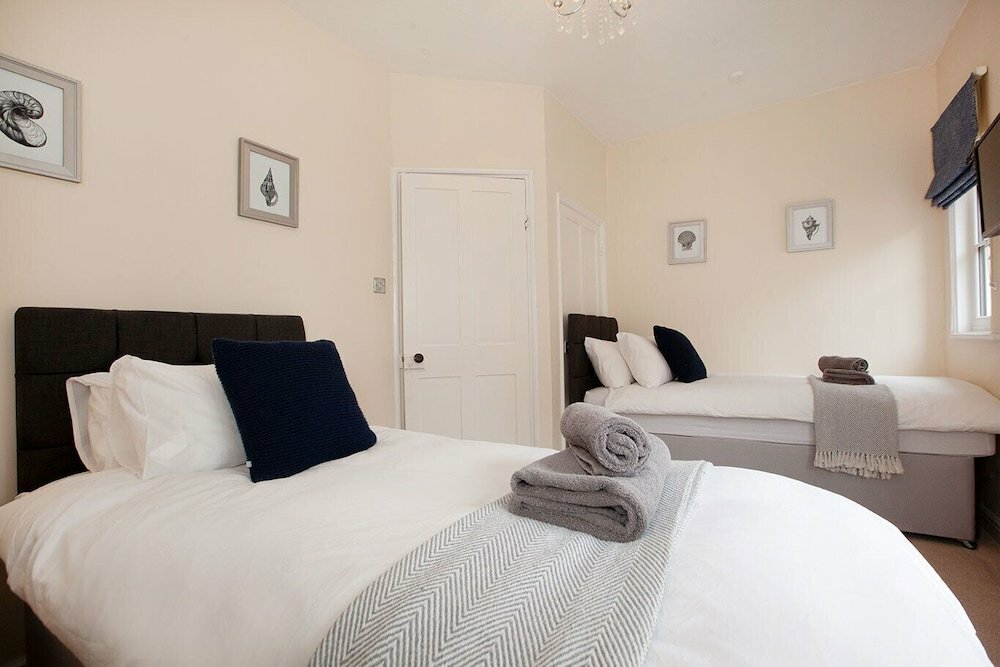 Otel Clarence Cottage, , foto