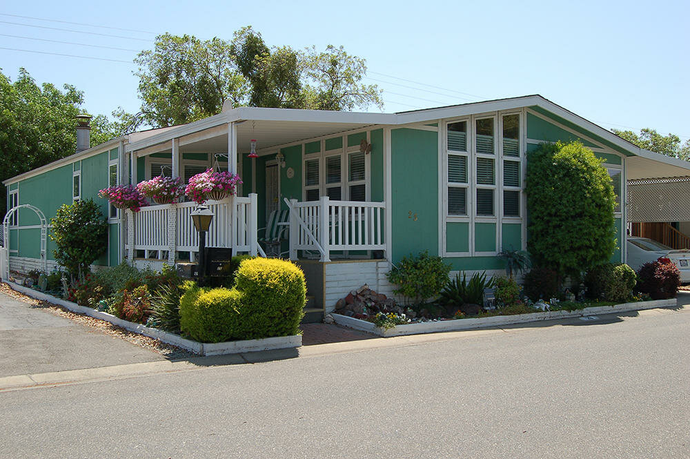 Arazi dizisi Coralwood, Modesto, foto
