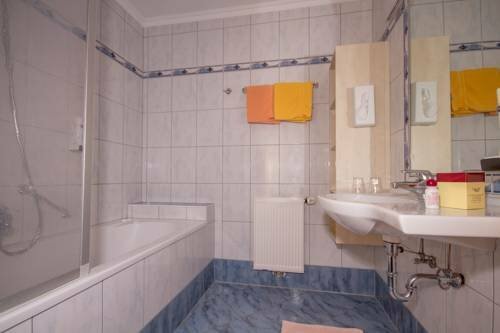 Otel Berg & SPA Hotel Urslauerhof, Dünya, foto