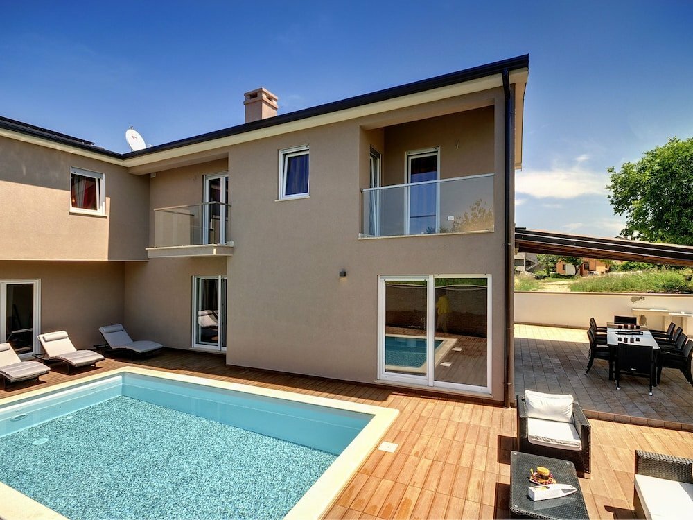 Otel Luxurious Villa With Pool and Terrace in Rovinj, Dünya, foto