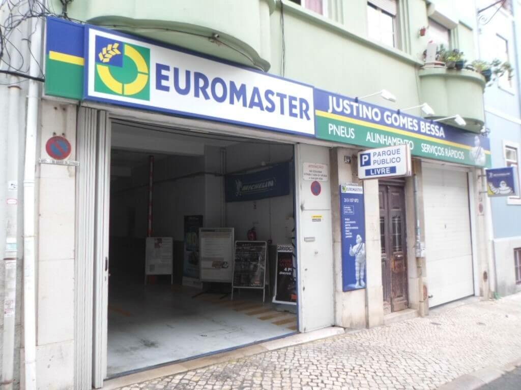Jant ve lastikçiler Euromaster Justino Gomes Bessa, Lizbon, foto
