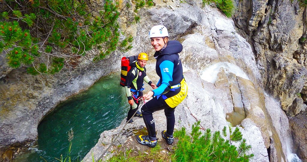 Spor ve eğlence merkezi Alpine Passion - Schneeschuhwandern & Canyoning im Lechtal, Tirol, foto