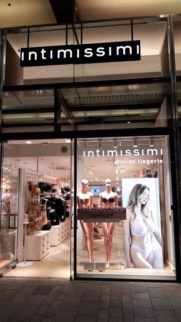 Giyim mağazası Intimissimi, Graz, foto