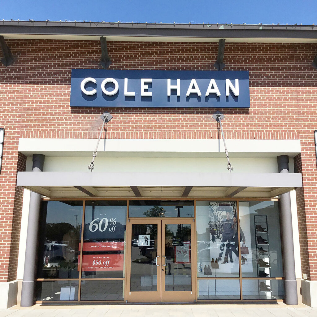 Giyim mağazası Cole Haan Outlet, Allen, foto