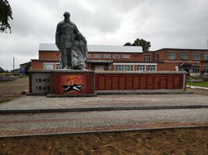Воинам-землякам, погибшим в годы Великой Отечественной войны (Udmurtian Republic, Seltinskiy rayon, derevnya Novaya Monya), anıt, heykel  Udmurtiya'dan