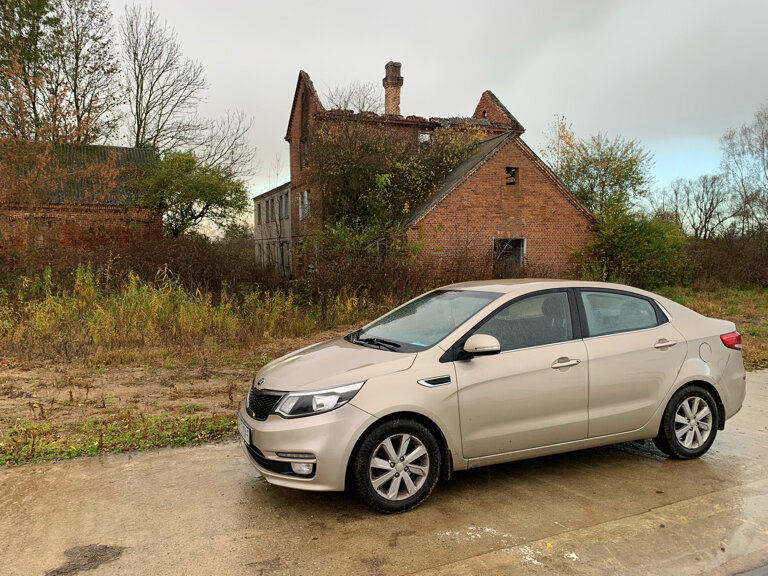 Turistik yerler Усадьба Залютинских, Grodnenskaya oblastı, foto