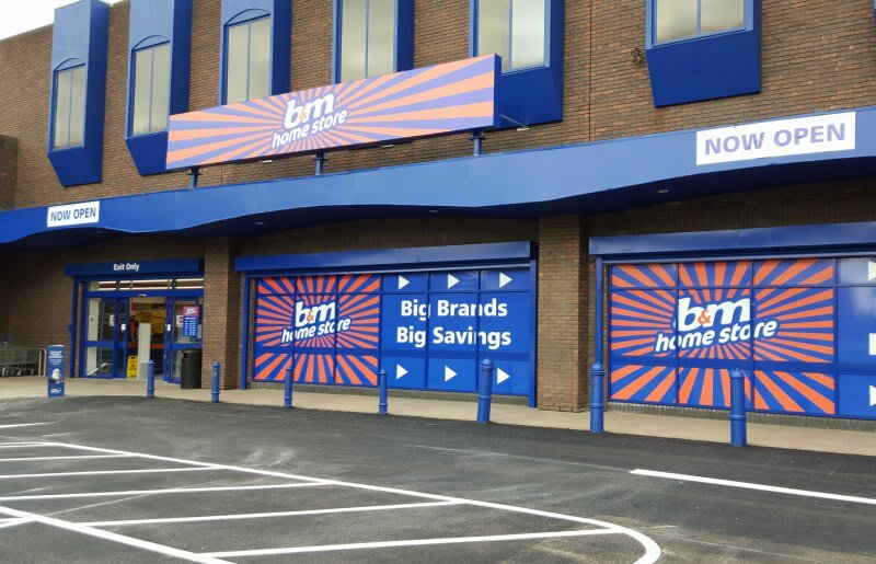 i̇ndirim ve fırsat sistemleri B&m Home Store, Londra, foto