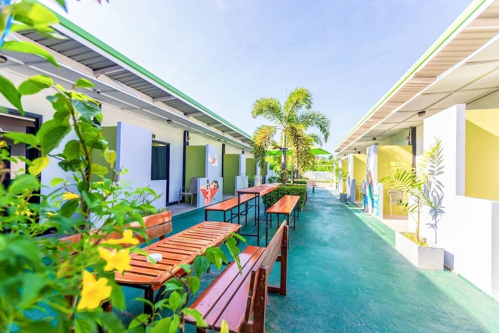 Otel OYO 450 Rawai Studios Resort, Phuket Eyaleti, foto