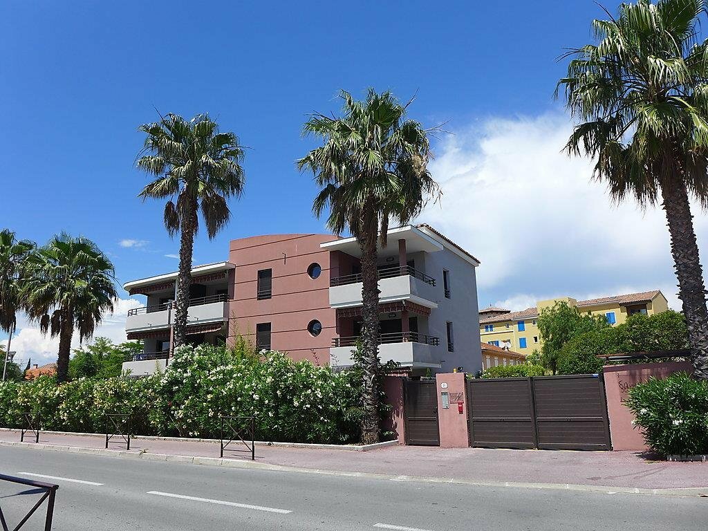 Otel Appartements Santa Monica, Fréjus, foto