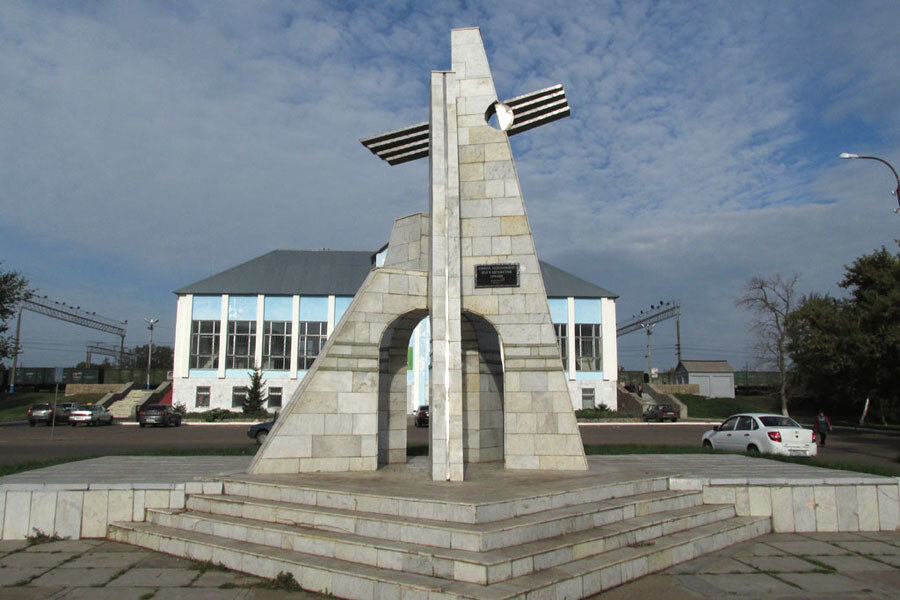Anıt, heykel Участникам Афганской войны, Meleuz, foto