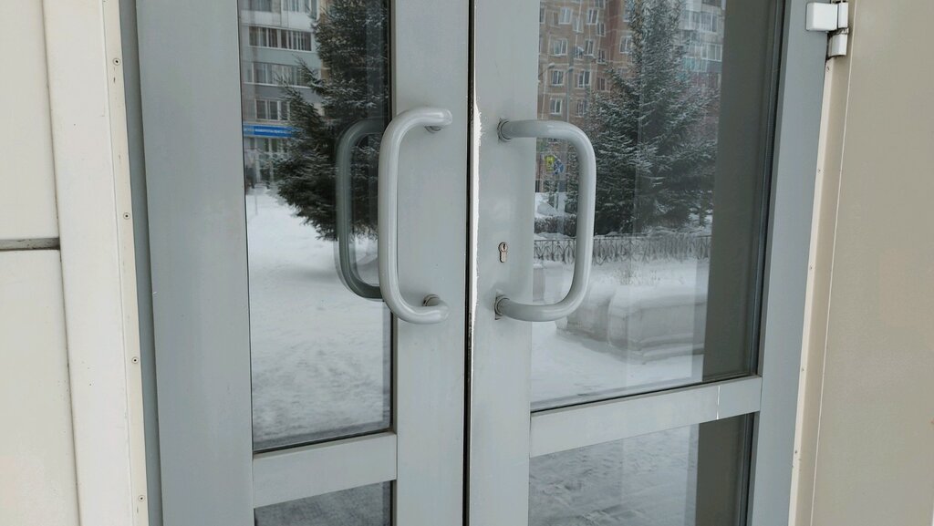 Çocuk oyunları ve oyuncakları Форсаж детский автосалон, Novokuznetsk, foto