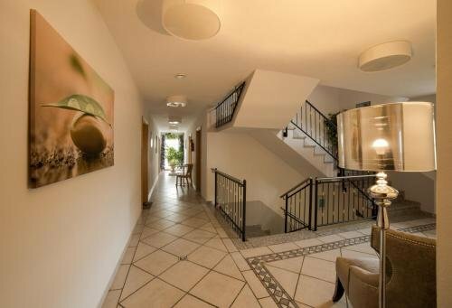 Otel Berggasthof Hotel Weingarten, Bavyera, foto