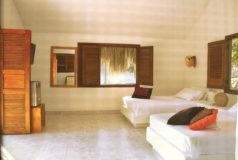 Otel Sabai, Dünya, foto