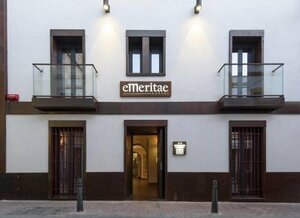 Hostal eMeritae (Calle Sagasta No:40, Merida), otel  Merida'dan