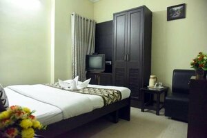 Samudra Residency (State of Tamil Nadu, Blue Line, Chennai Central), otel  Chennai'den