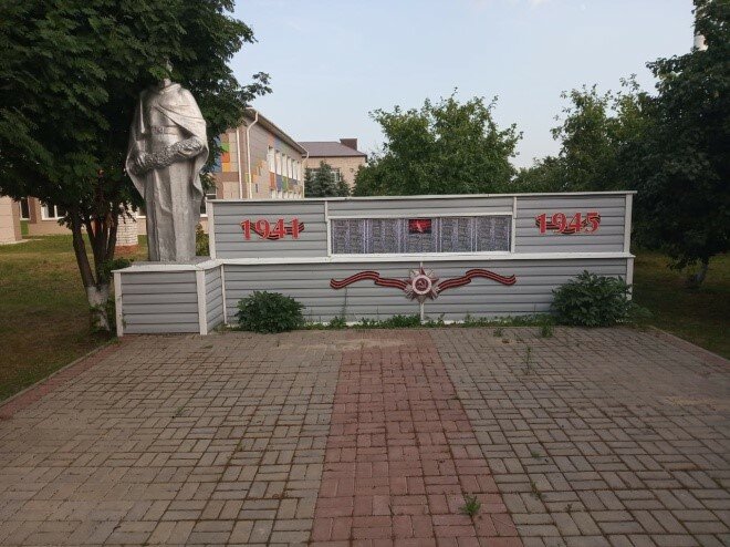 Anıt, heykel Павшим в Великой Отечественной войне 1941-1945 годов, Tataristan, foto