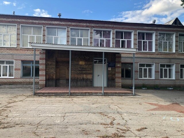 Anıt levhası, anıt taş Герою Советского Союза Ф.В. Тюленеву, Samarskaya oblastı, foto