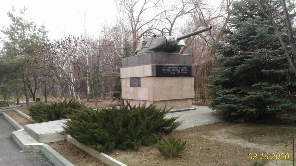 Teknoloji anıtı Башня Т-34, Volgograd, foto