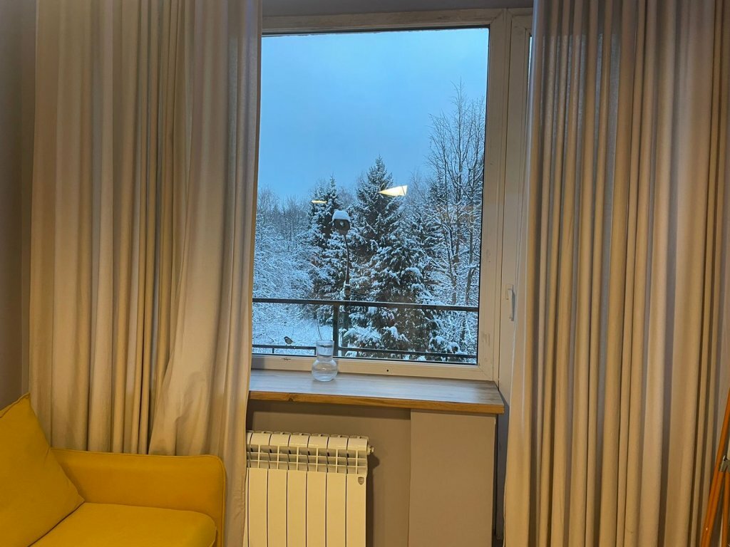 Kısa süreli konaklama Stilnaya Studiya Ryadom S Lesnyim Massivom, Himki, foto