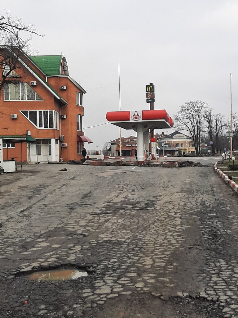 Benzin istasyonu Rusoil, Aksay, foto