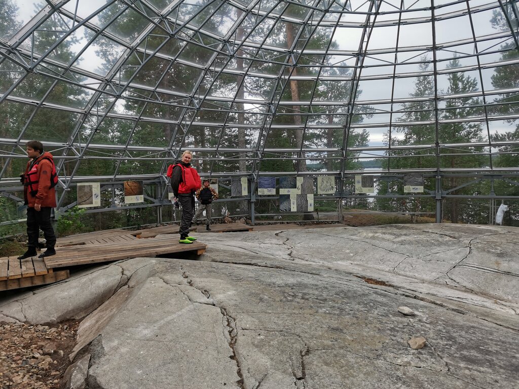 Turistik yerler Петроглифы Канозера, Murmanskaya oblastı, foto