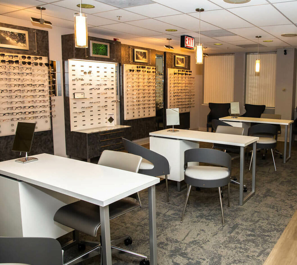 Optik Milwaukee Avenue Eye Center, Chicago, foto