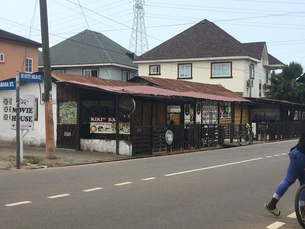 Bar Kikis Bay, Akra, foto