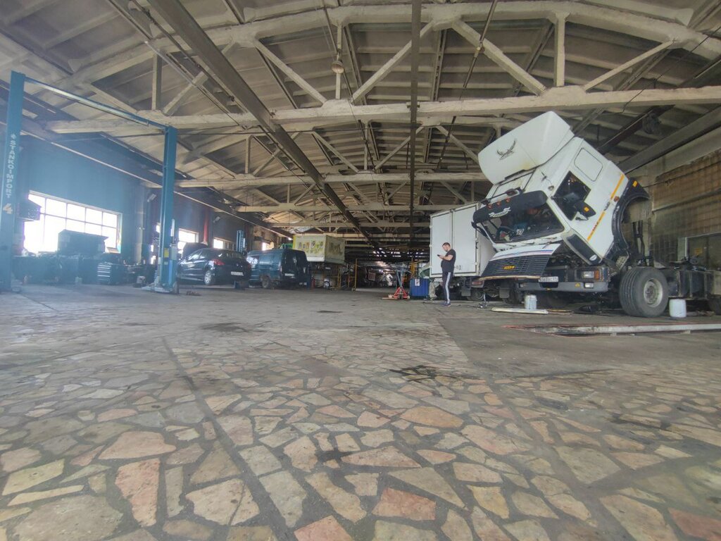 Otomobil servisi Commers Cars Stav, Stavropol, foto