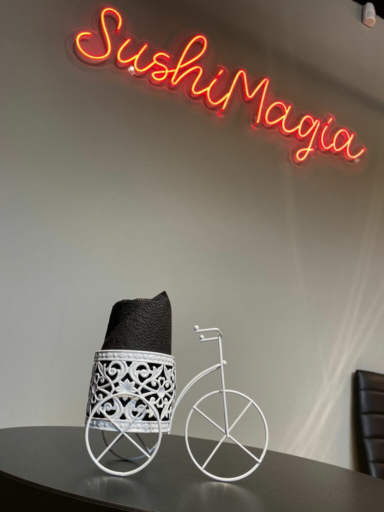 Suşi restoranı Vzhuh i Sushi, Vladivostok, foto