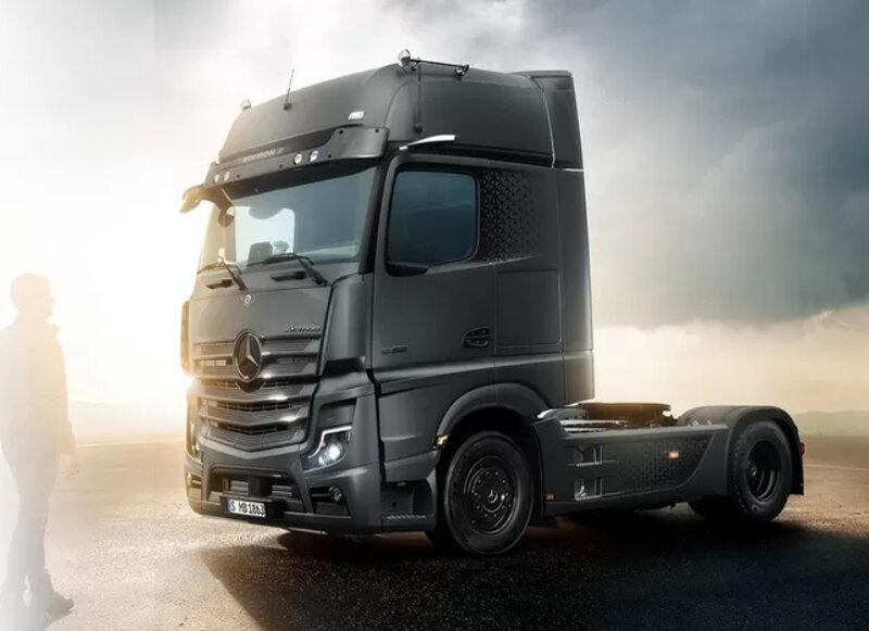 Tarım makineleri, ekipmanlar Truck Ricambi, Toskana, foto
