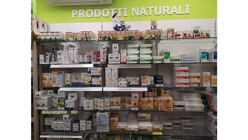 Eczaneler Farmacia Cantore, Cenova, foto