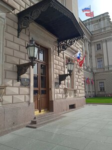 Vsemirny klub peterburzhtsev (Saint Isaac's Square No:6), kültür merkezleri  Saint‑Petersburg'dan