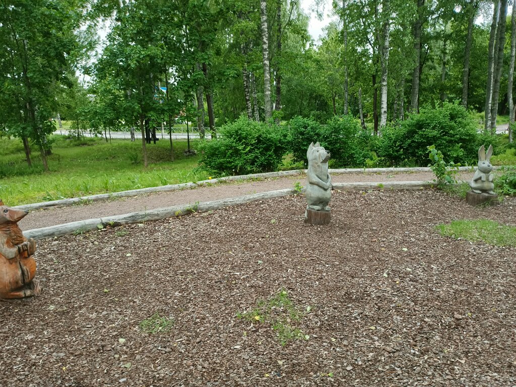 Park, sokak heykeli Дерево желаний, Saint‑Petersburg ve Leningradskaya oblastı, foto