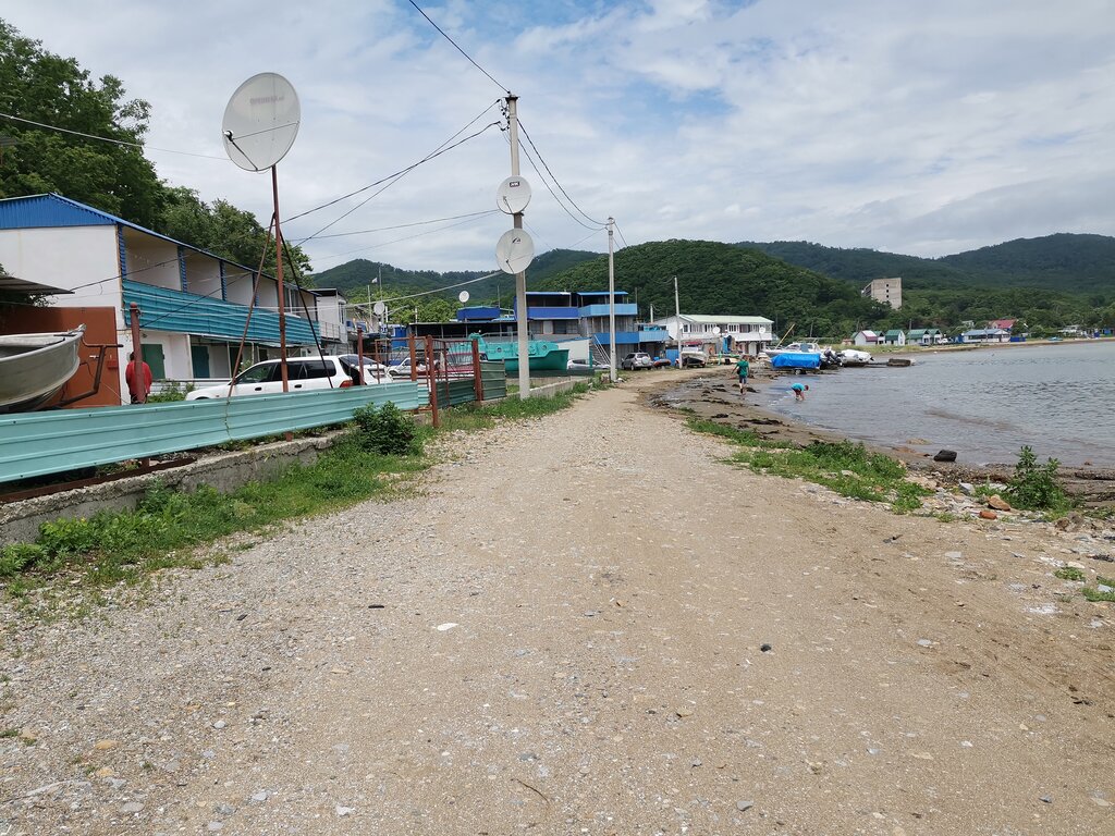 Garajlar ГК Восточный берег, Primoriye, foto