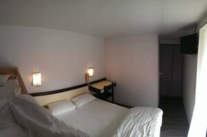 Relais des 3 Pommes (Normandie, Departement Calvados, Arrondissement de Bayeux, Saint-Vigor-le-Grand, Boulevard Winston Churchill, 9), otel