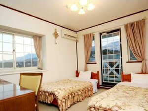 Pension Angelica (Kumamoto Prefecture, Aso District, Town of Minamioguni), otel