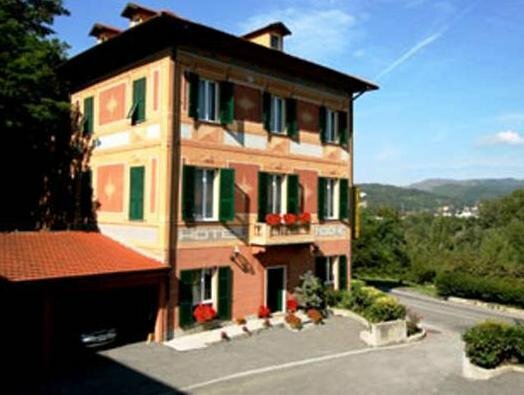 Otel Albergo Birra, Ligurya, foto