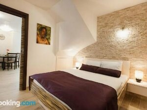 Apartments Villa Bianca (Istria County, Rovinj), otel  Rovinj'den