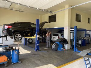 Ren-service (Chapaeva Street No:28), otomobil servisi  Volgograd'dan
