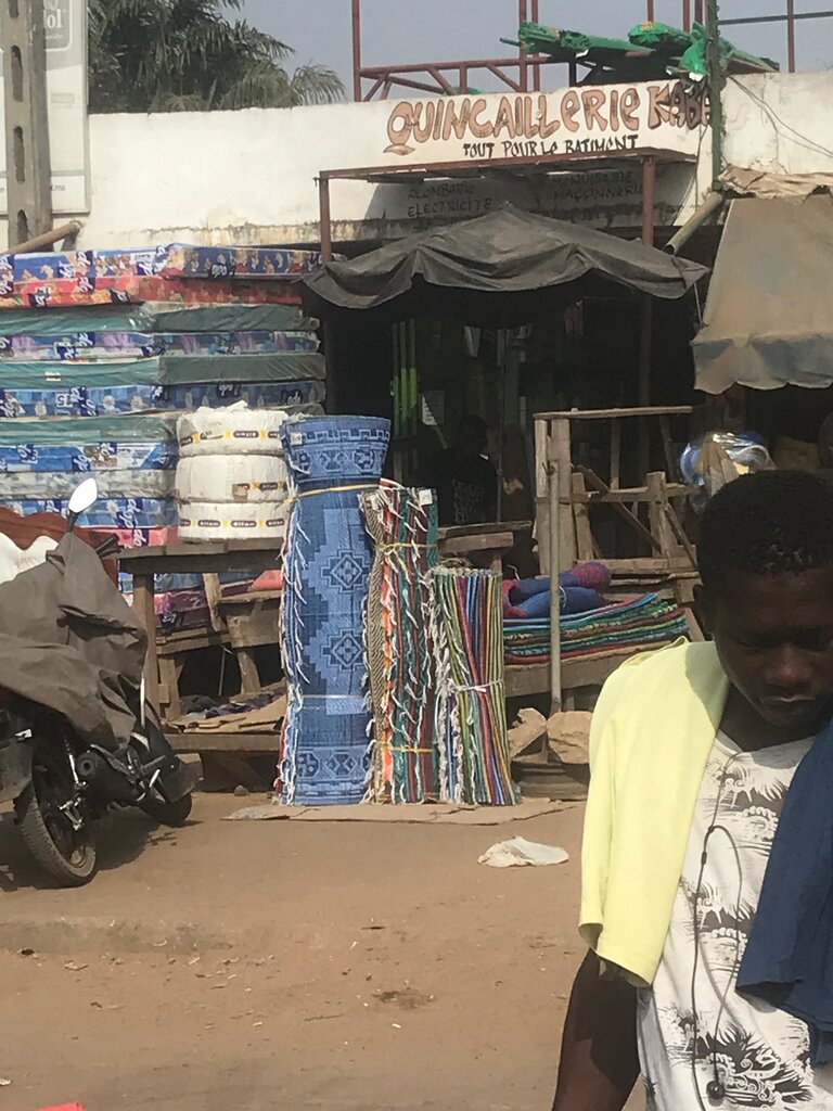 ATM'ler Quincaillerie kaba, Bouake, foto