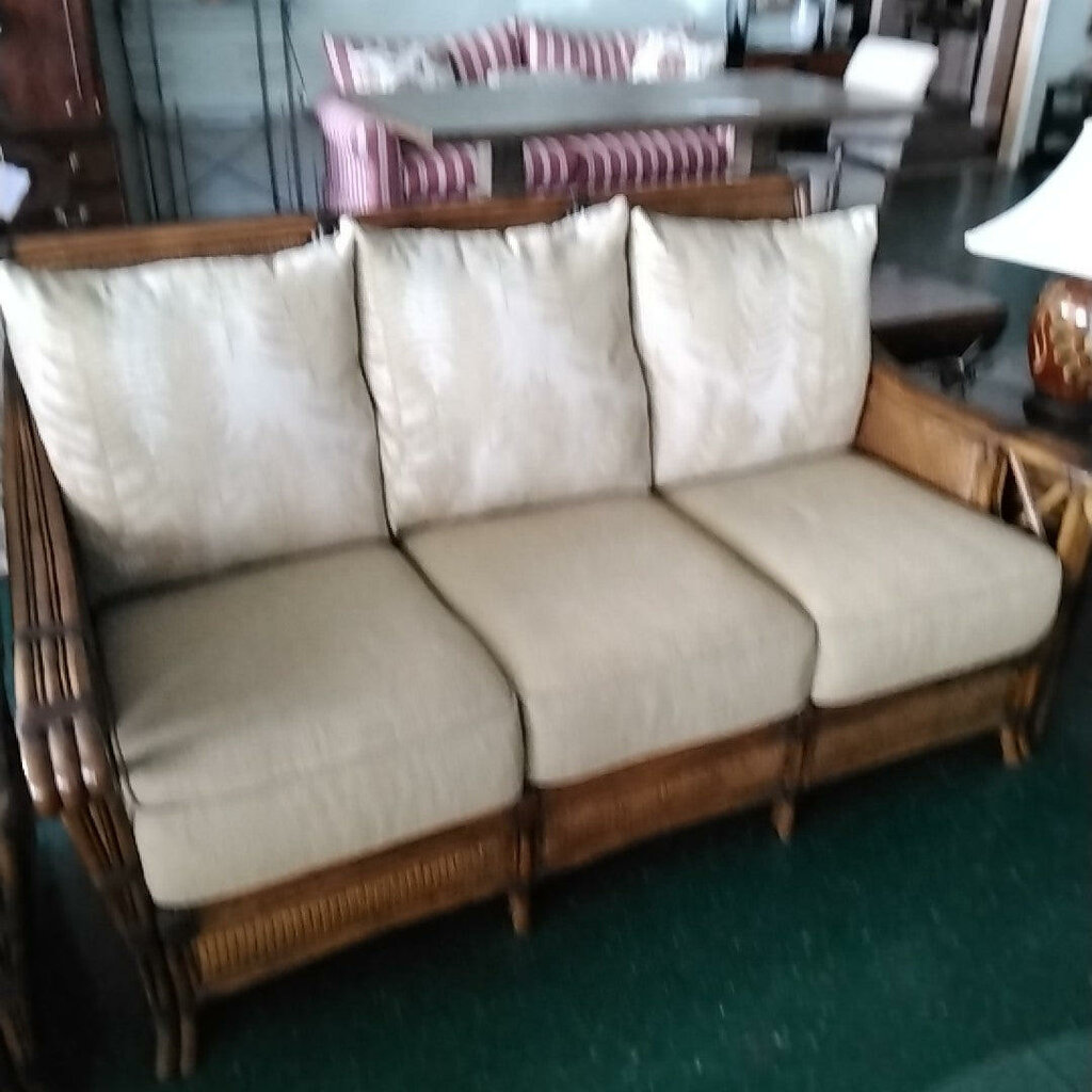 Antikacı dükkanları Premiere Consignment, Tennessee Eyaleti, foto