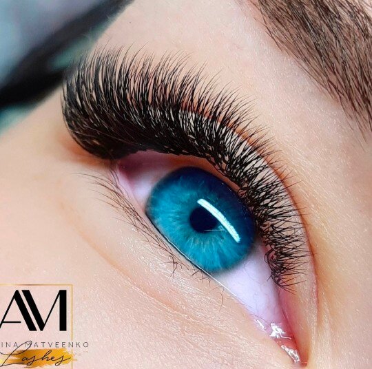 Kaş ve kirpik salonu Студия Альбины Матвеенко, Moskova, foto