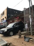 Lavage auto (Abidjan, La commune Yopougon, Rue T27), oto yıkama  Abican'dan