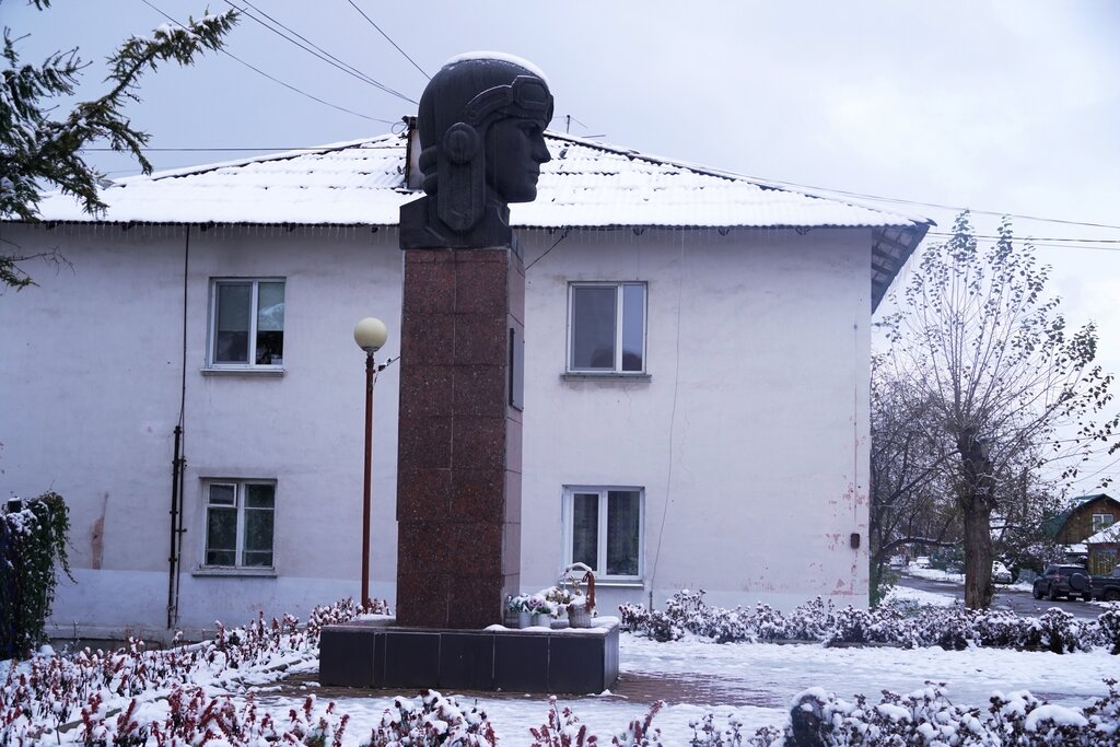 Anıt, heykel В.С. Олейников, Krasnoyarski krayı, foto