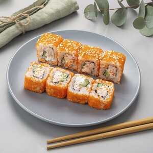 Sushichef (No:11, 3-y mikrorayon), suşi restoranı  Tixvin'den