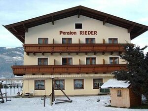 Rieder (Salzburg, Zell am See, Kaprun, Häuslhofstraße), otel  Kaprun'dan
